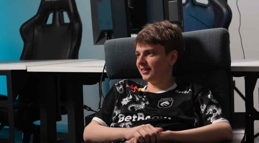 Kyousuke dołącza do Team Falcons? Młody geniusz na drodze do superdrużyny